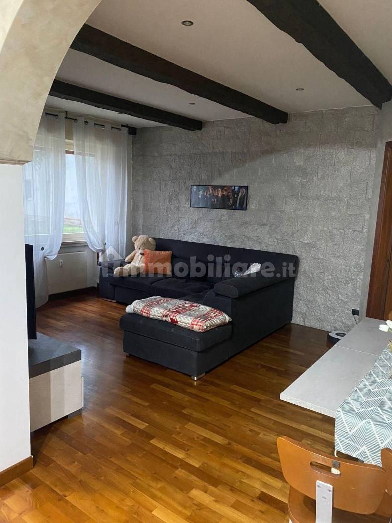 Trilocale via Clauzetto 4, Centro, Spilimbergo