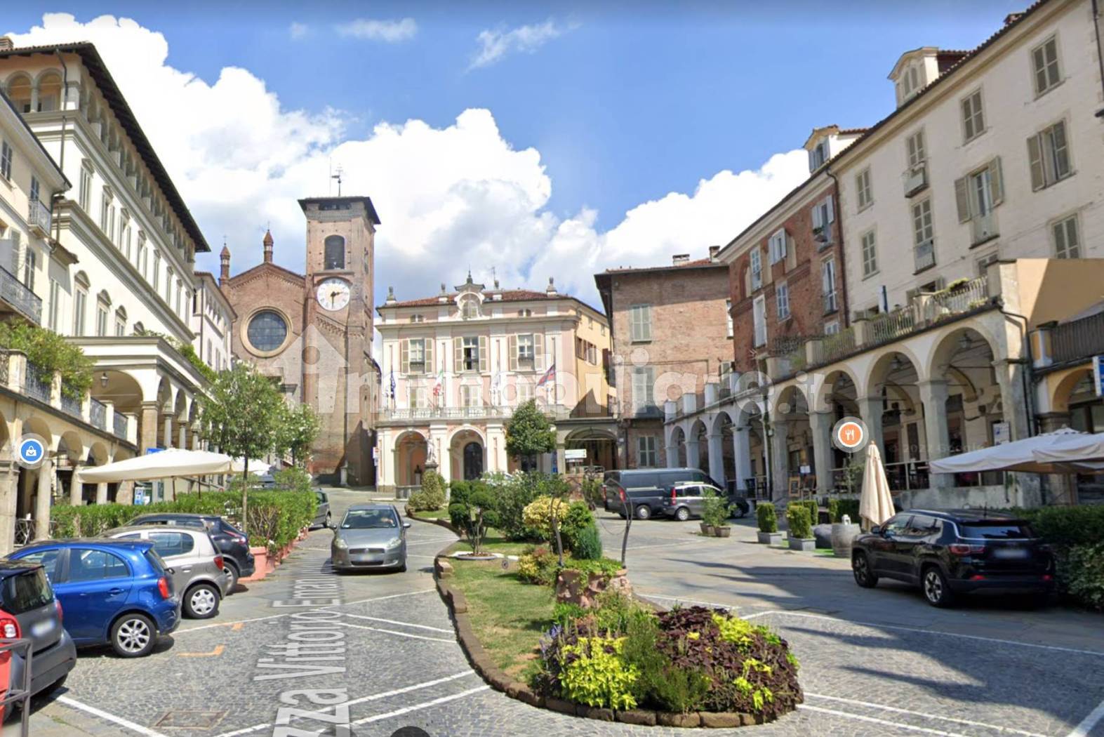 Locale commerciale in Vendita