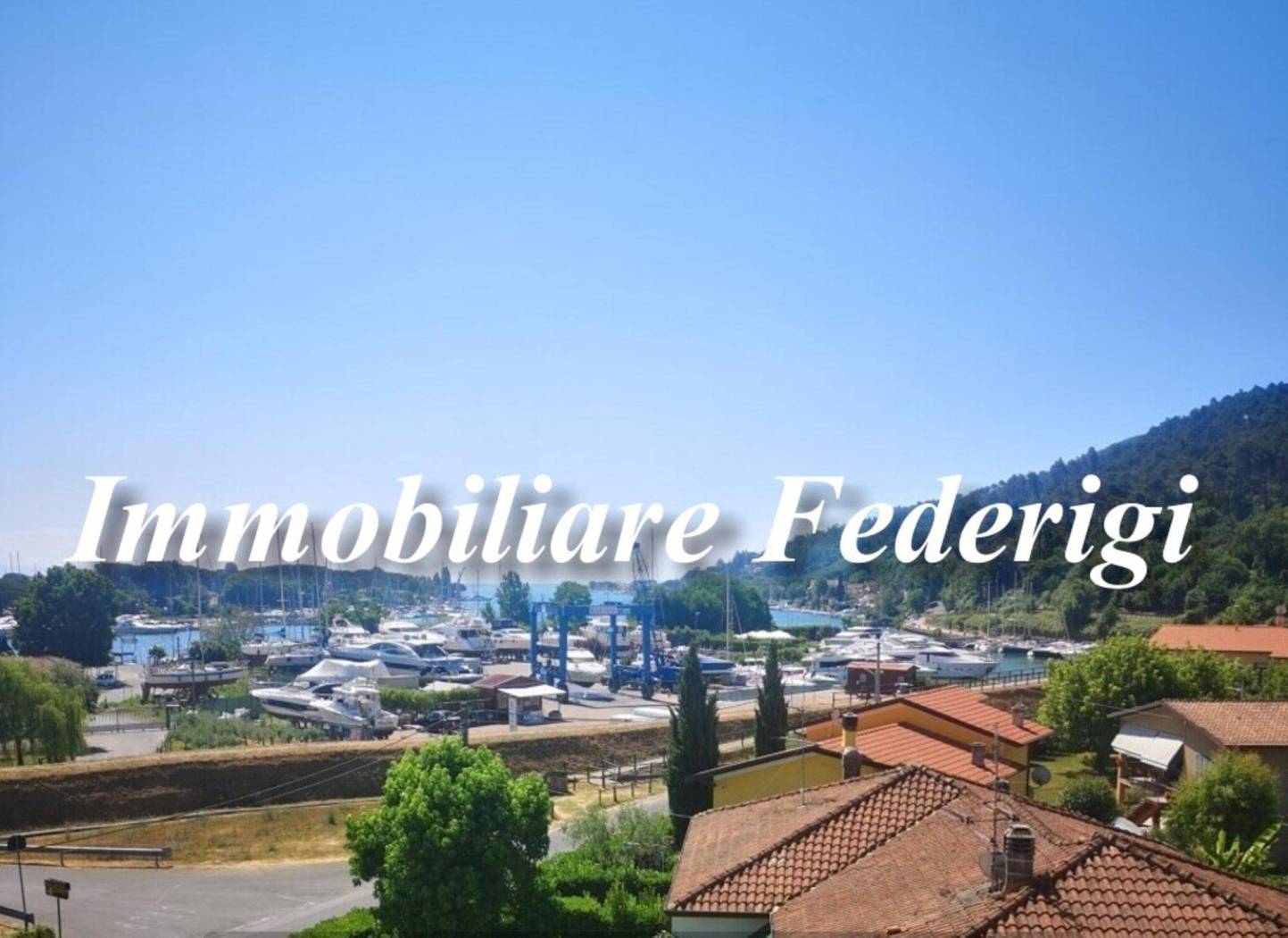 Trilocale via Persio, Centro, Ameglia