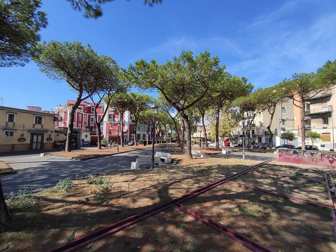 Trilocale largo Arso 2, Portici