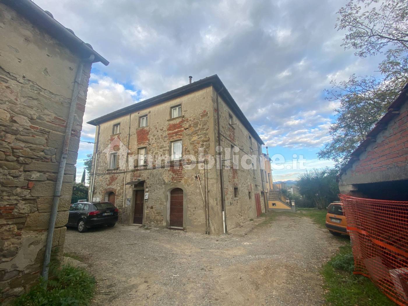 Appartamento Località Ponte alla Chiassa, Giovi, Arezzo