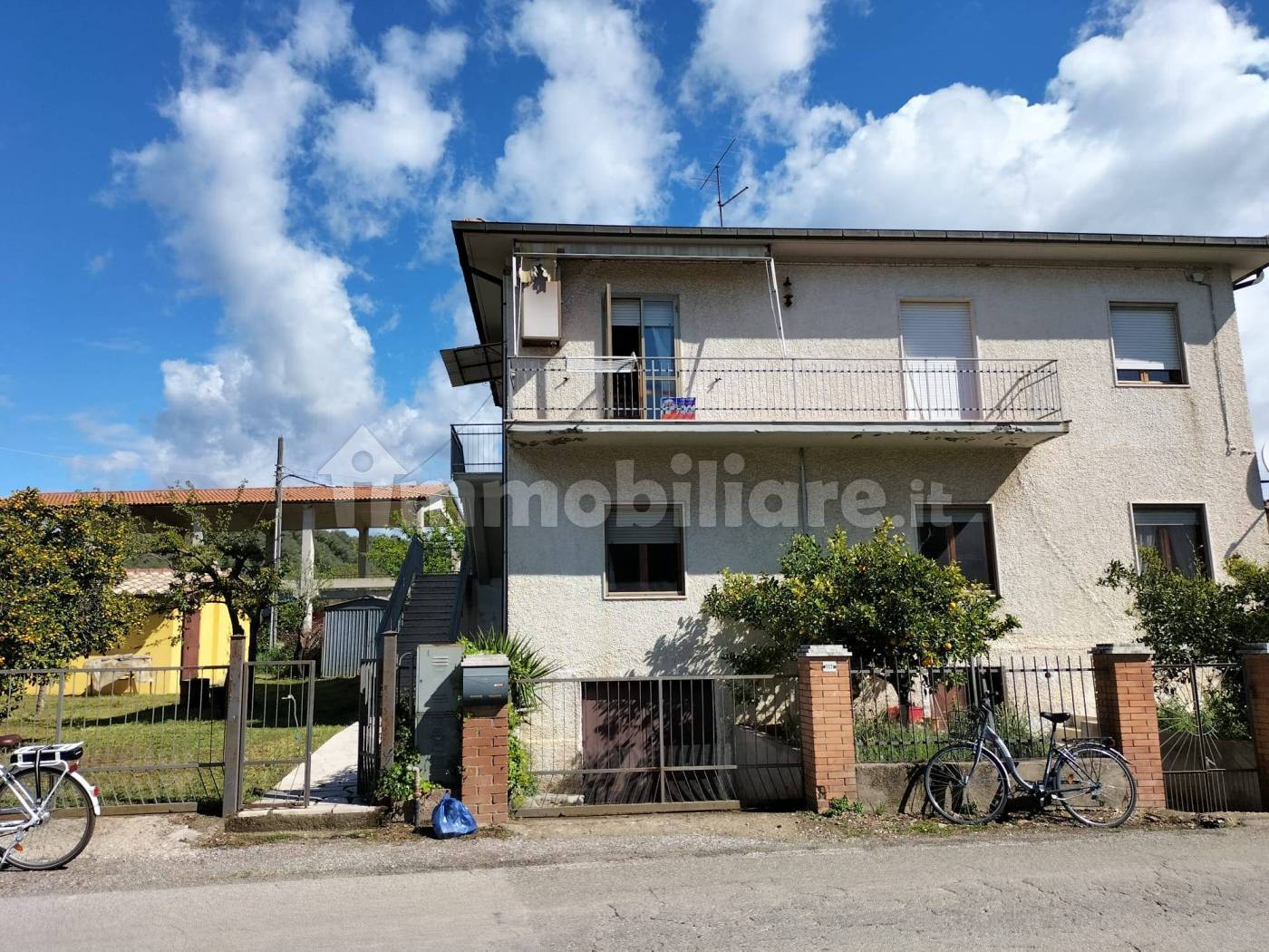 Appartamento primo piano, Ribolla, Roccastrada