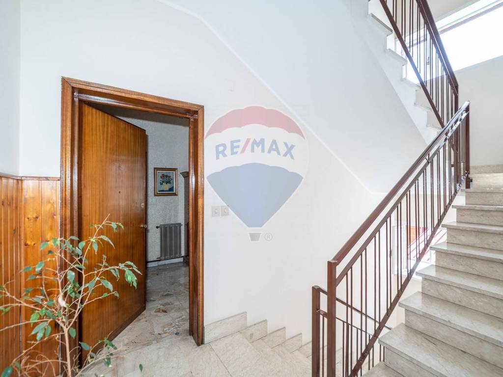 Vendita Appartamento in via Vincenzo Bellini 20 D. Paternò. Buono stato ...