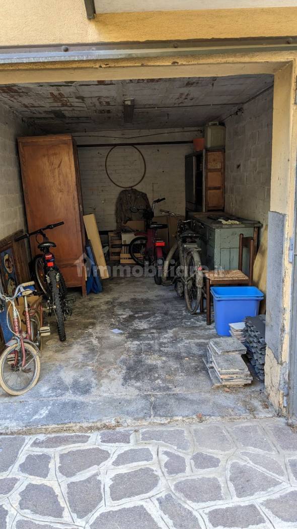 Garage - Box in Vendita