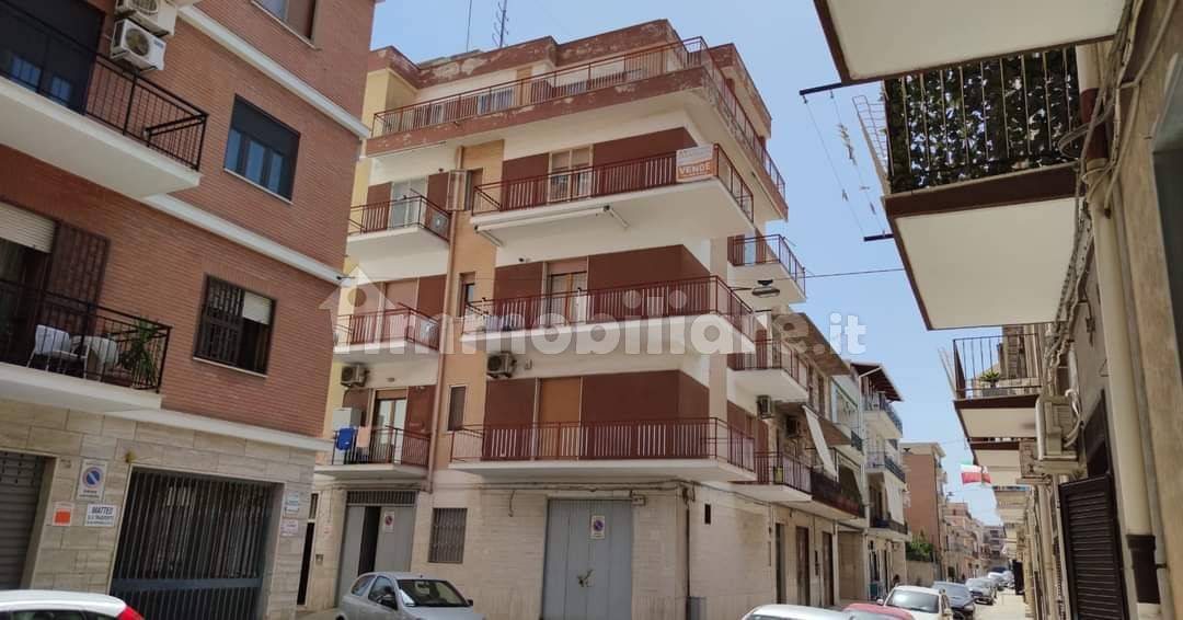 Trilocale via Maconer 6, Centro, Cerignola