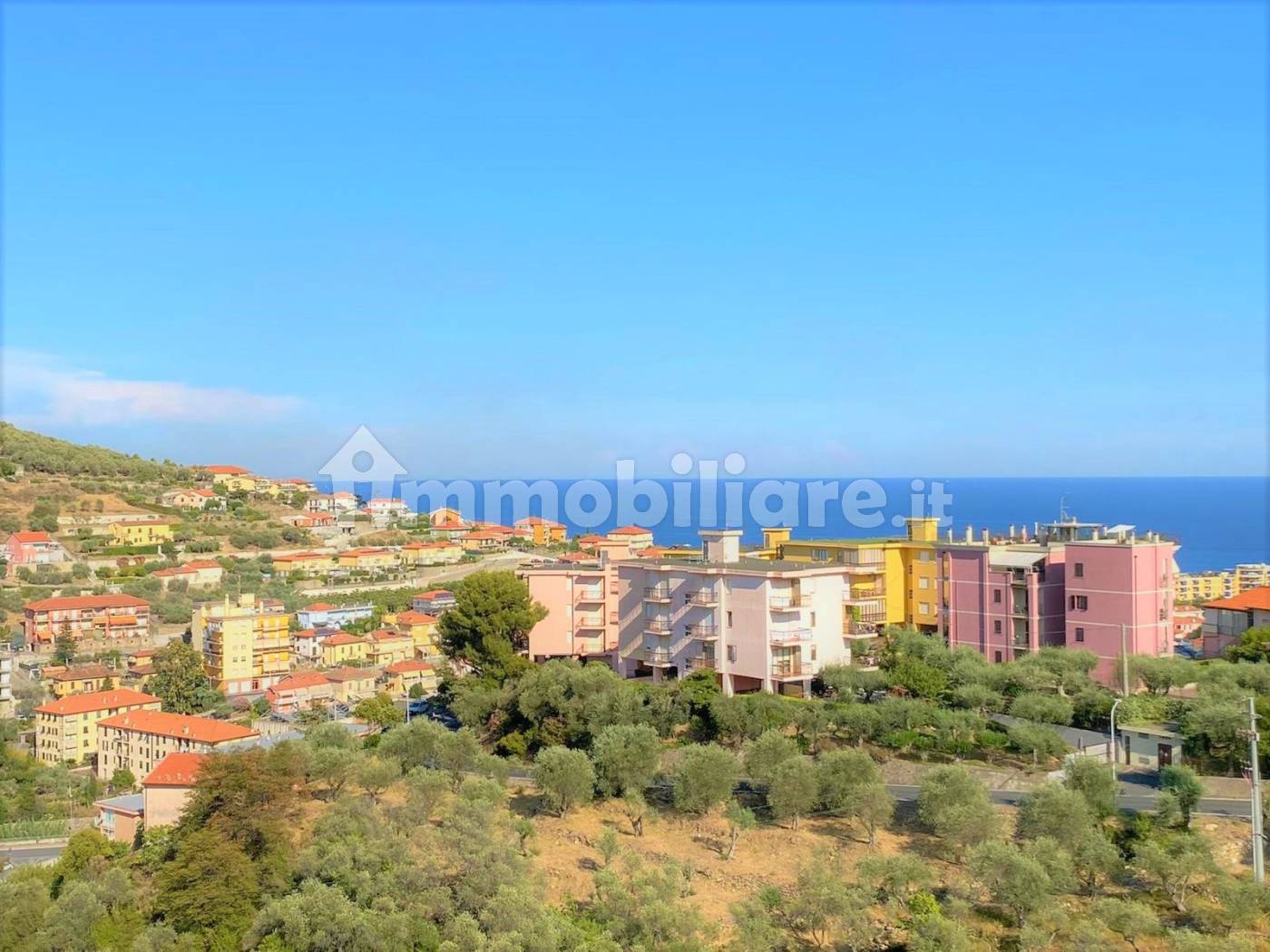 Trilocale via Provinciale, Costarainera