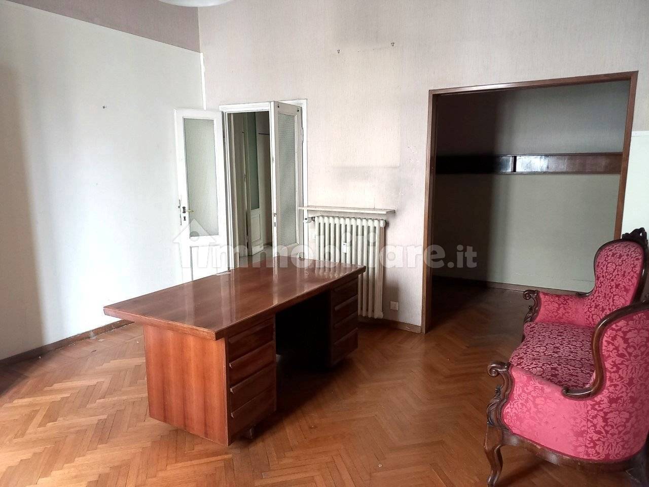 Appartamento via Francesco Crispi, Leopoldo - Vittorio Emanuele - Statuto, Firenze