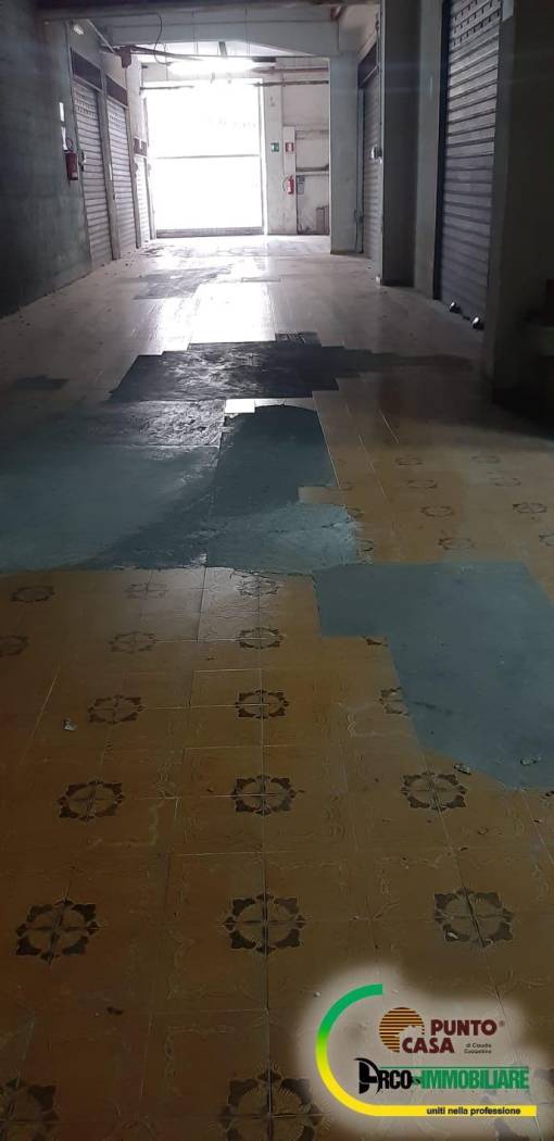 Garage - Box in Vendita