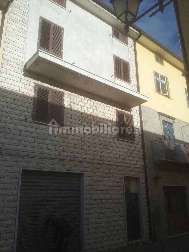 Villa a schiera via Madonna delle Grazie 6, Centro, Castiglione Messer Marino