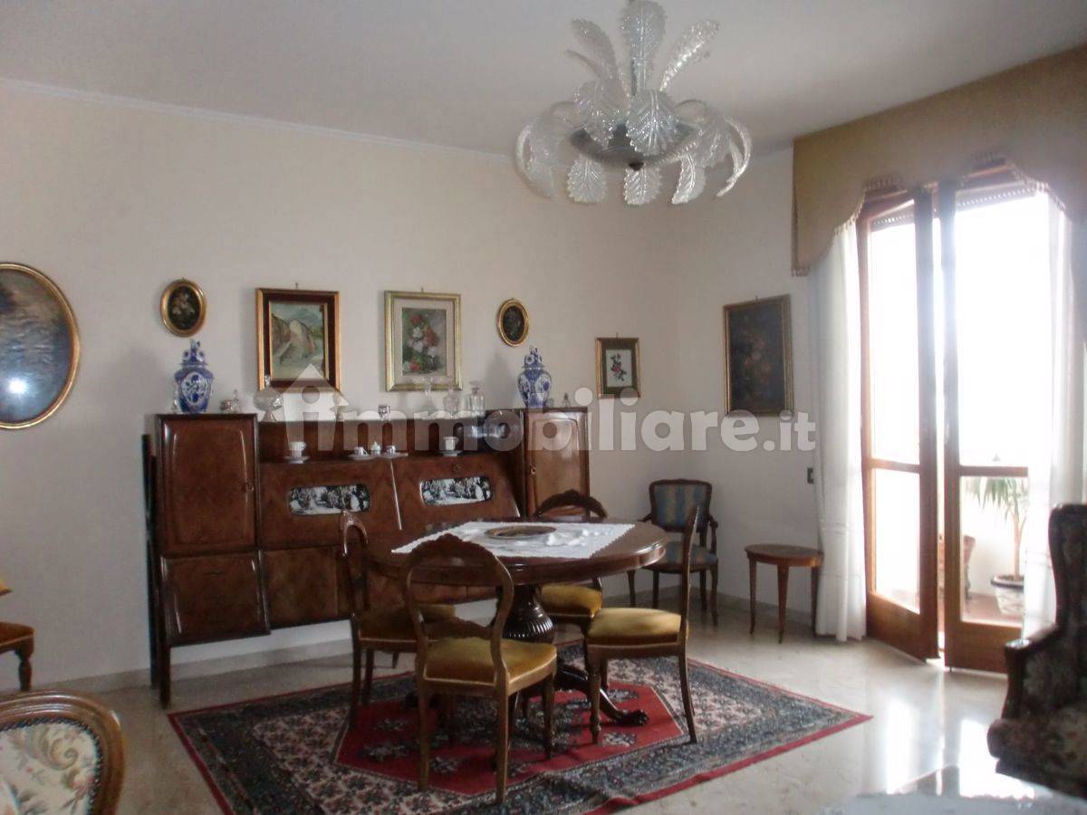 Appartamento via G. Mazzini, 23/E, Centro, Potenza