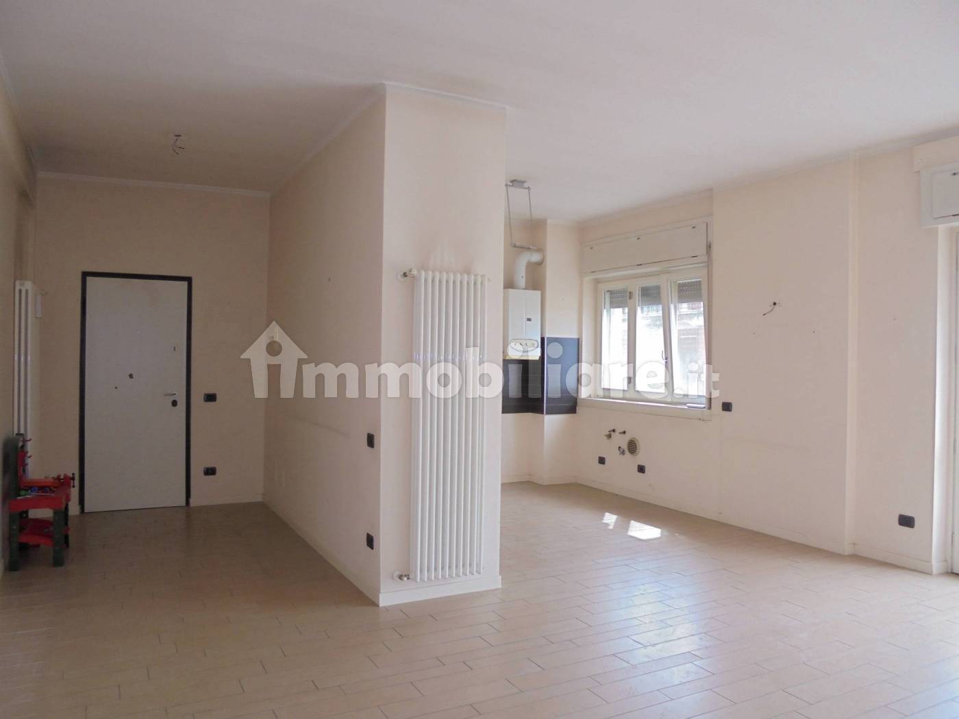 Trilocale via Barbò 16, Centro, Soresina