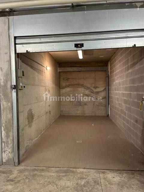 Garage - Box in Vendita