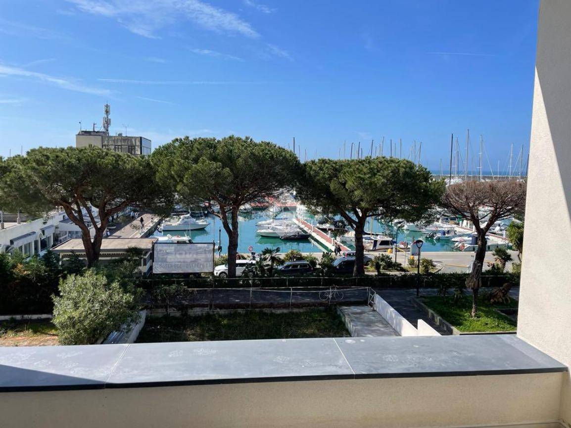 Quadrilocale via dei Devoto 95, Centro, Lavagna