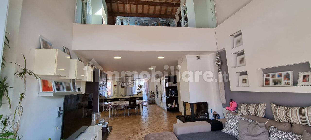 Appartamento via Montegranale, Borgo Minonna, Jesi