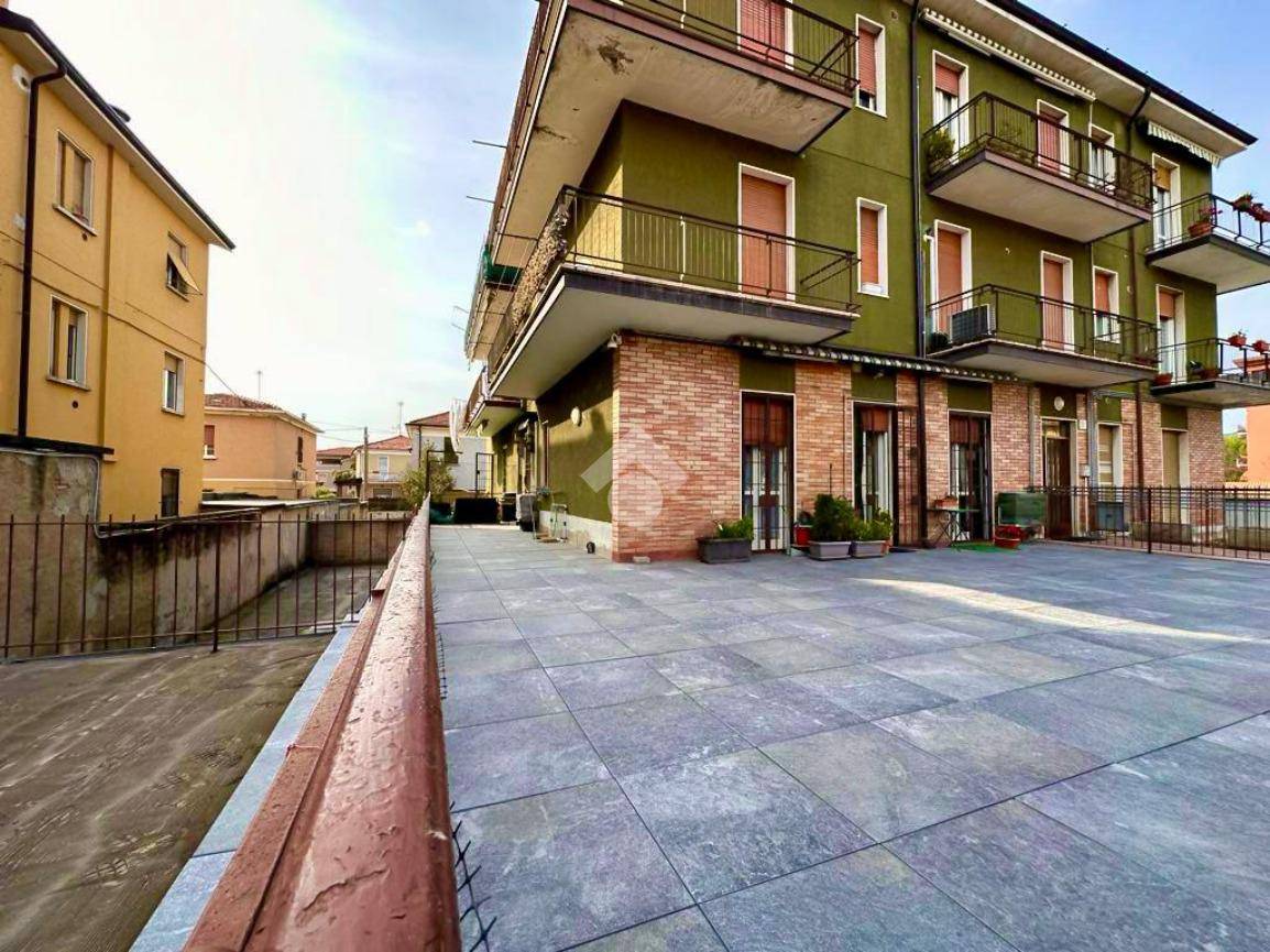 Trilocale via Chiusure, Sant'Anna, Brescia