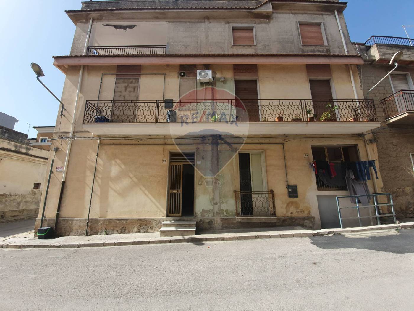 Trilocale tenente sipione ang d&#x27;annunzio 37-39, Rosolini