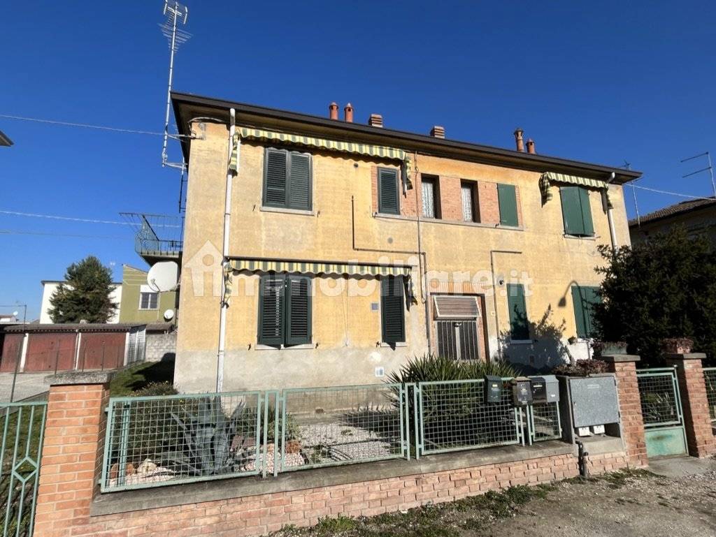 Quadrilocale buono stato, primo piano, Centro, Copparo