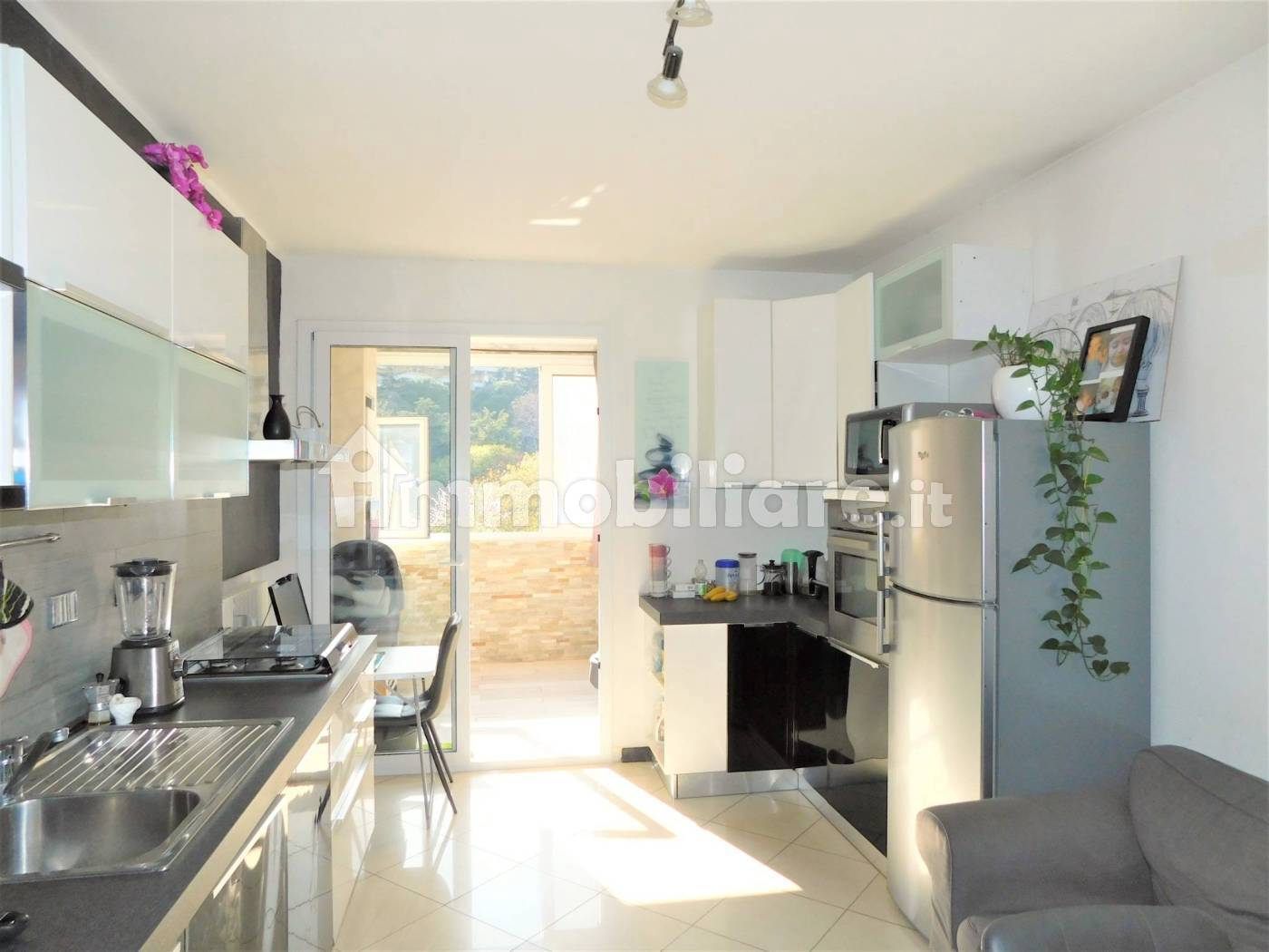 Trilocale via San Marino, Granarolo, Genova