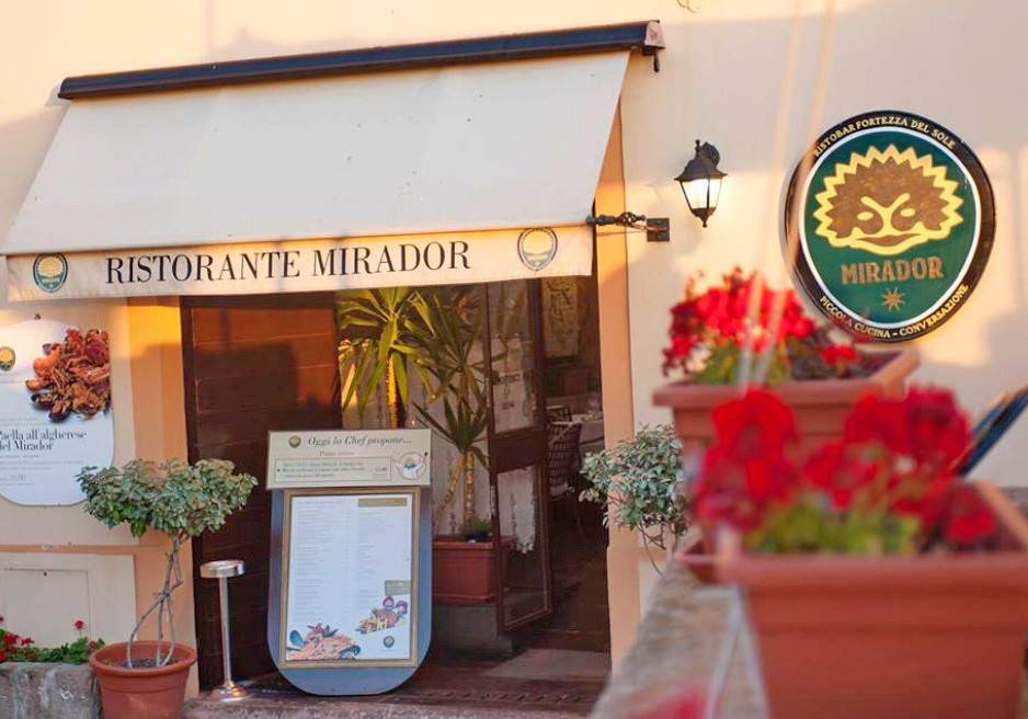 Ristorante con laboratorio in Vendita