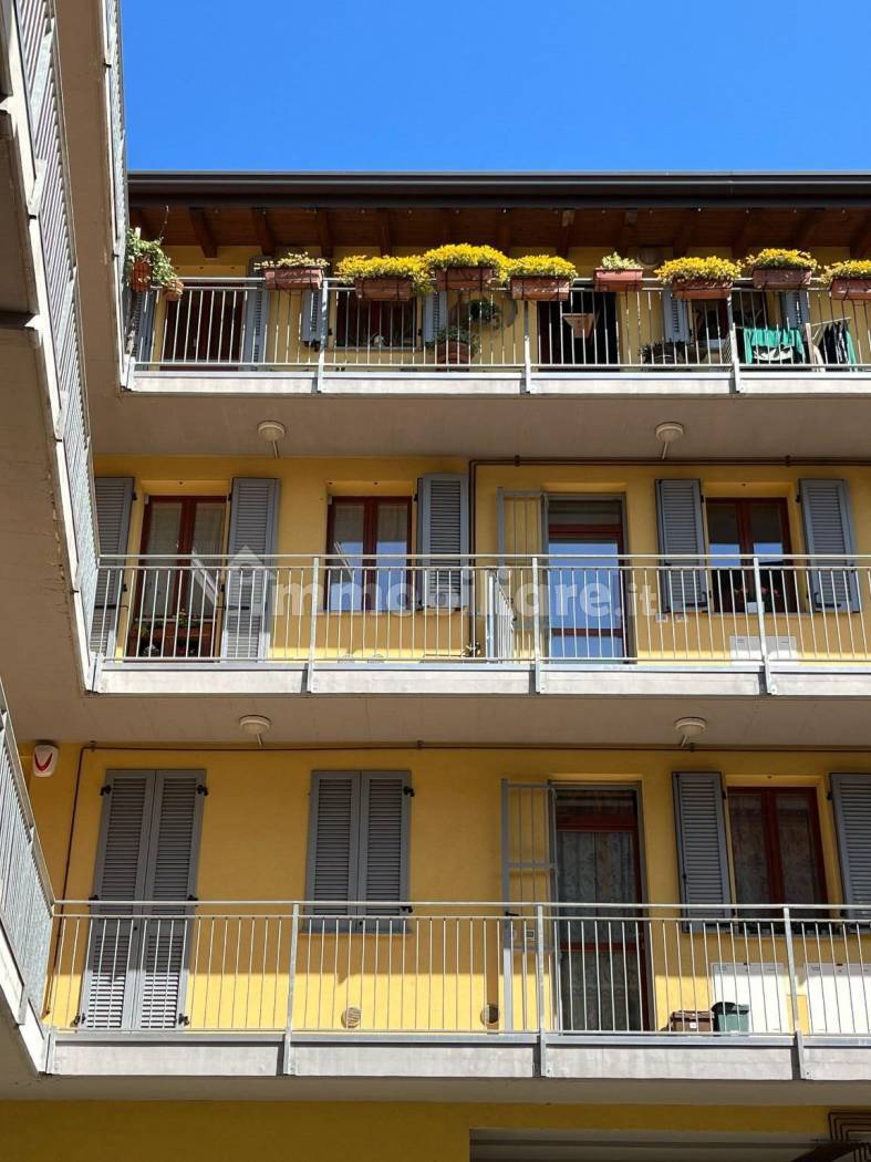 Bilocale via della Pace, Centro, Lomazzo