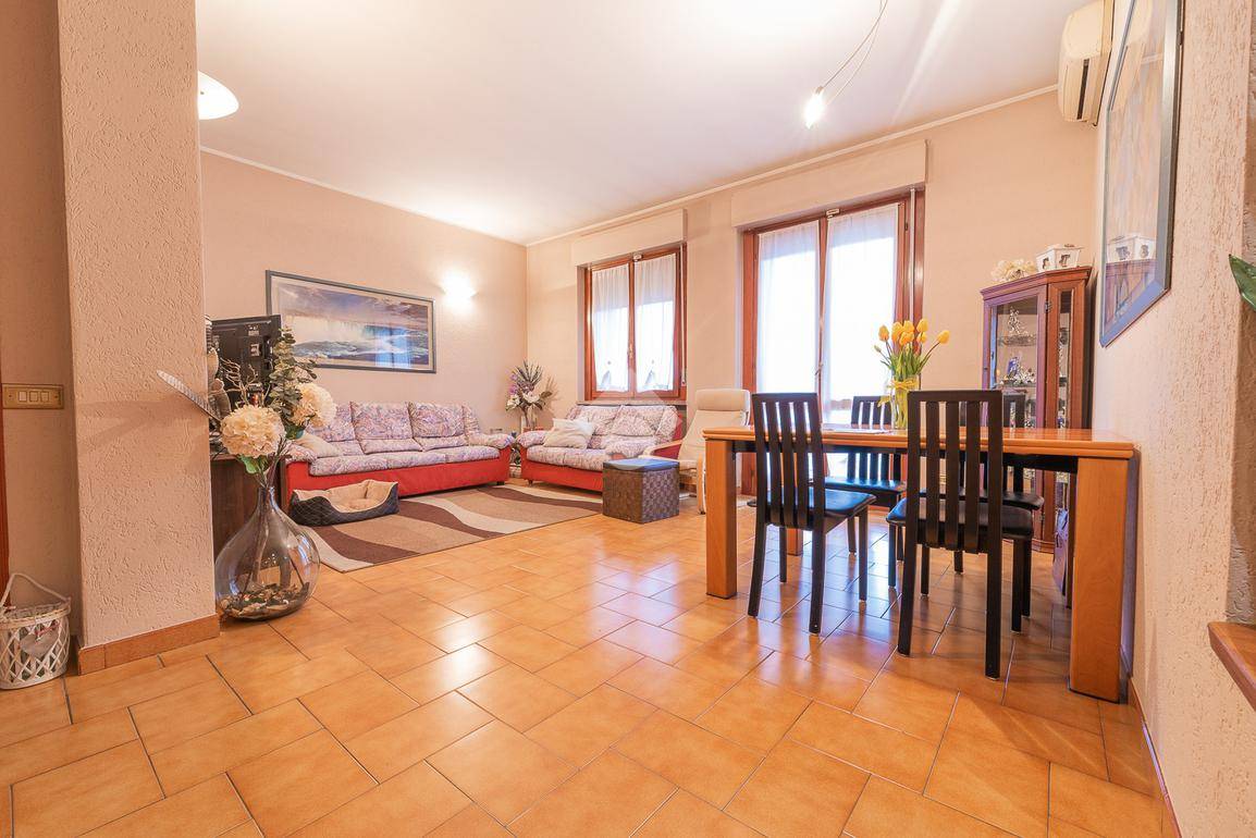 Quadrilocale via F.lli Rosselli 24, Spino d&#x27;Adda