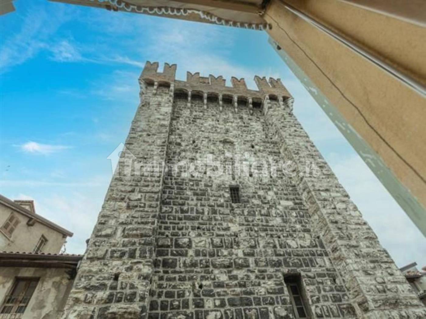 Trilocale via della Pace, Loggia - Garibaldi, Brescia