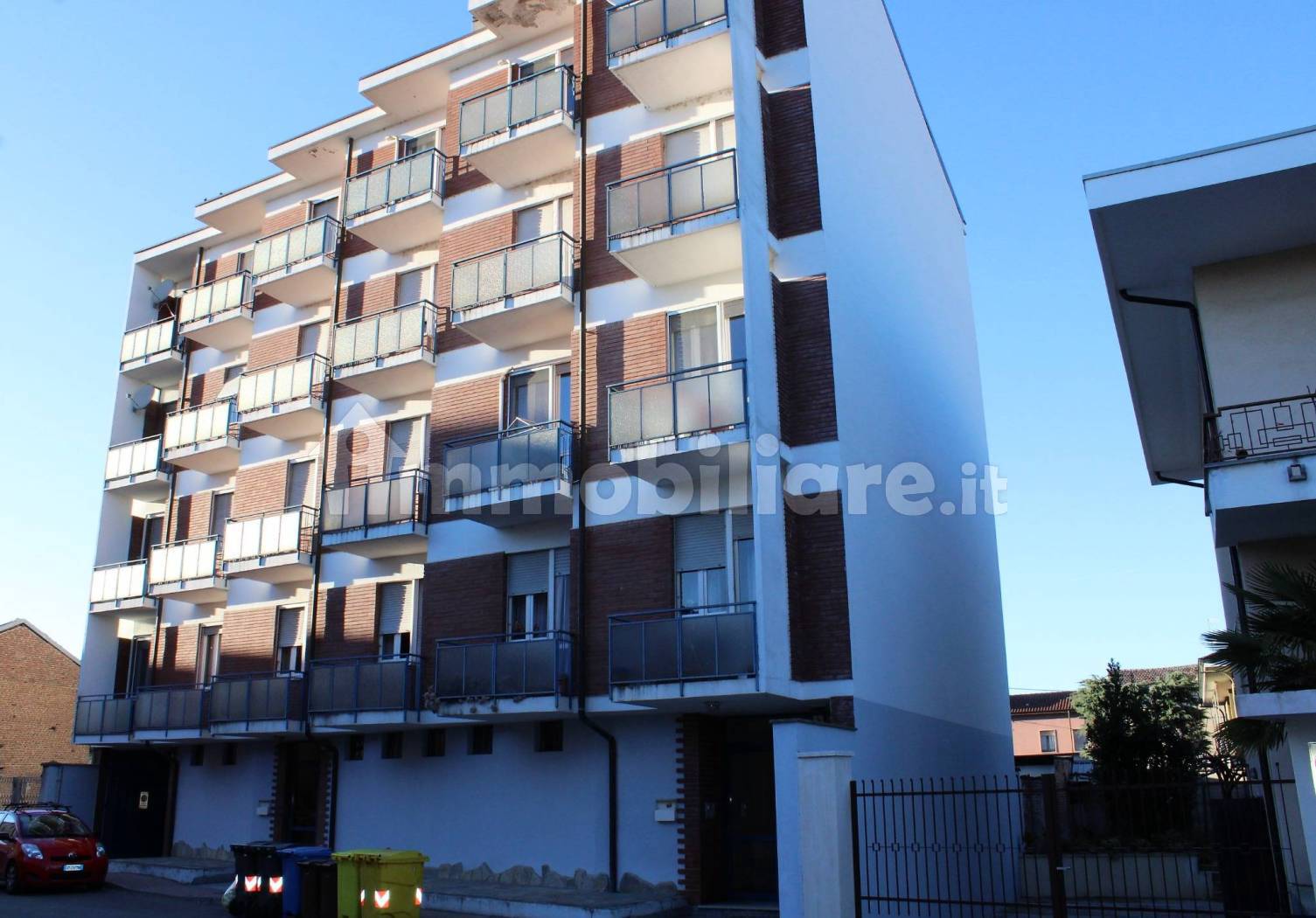 Trilocale via Trieste 9, Centro, Trino