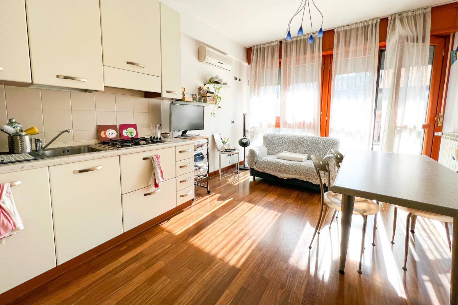 Bilocale via Antonio Tolomeo Trivulzio 18, Gambara, Milano