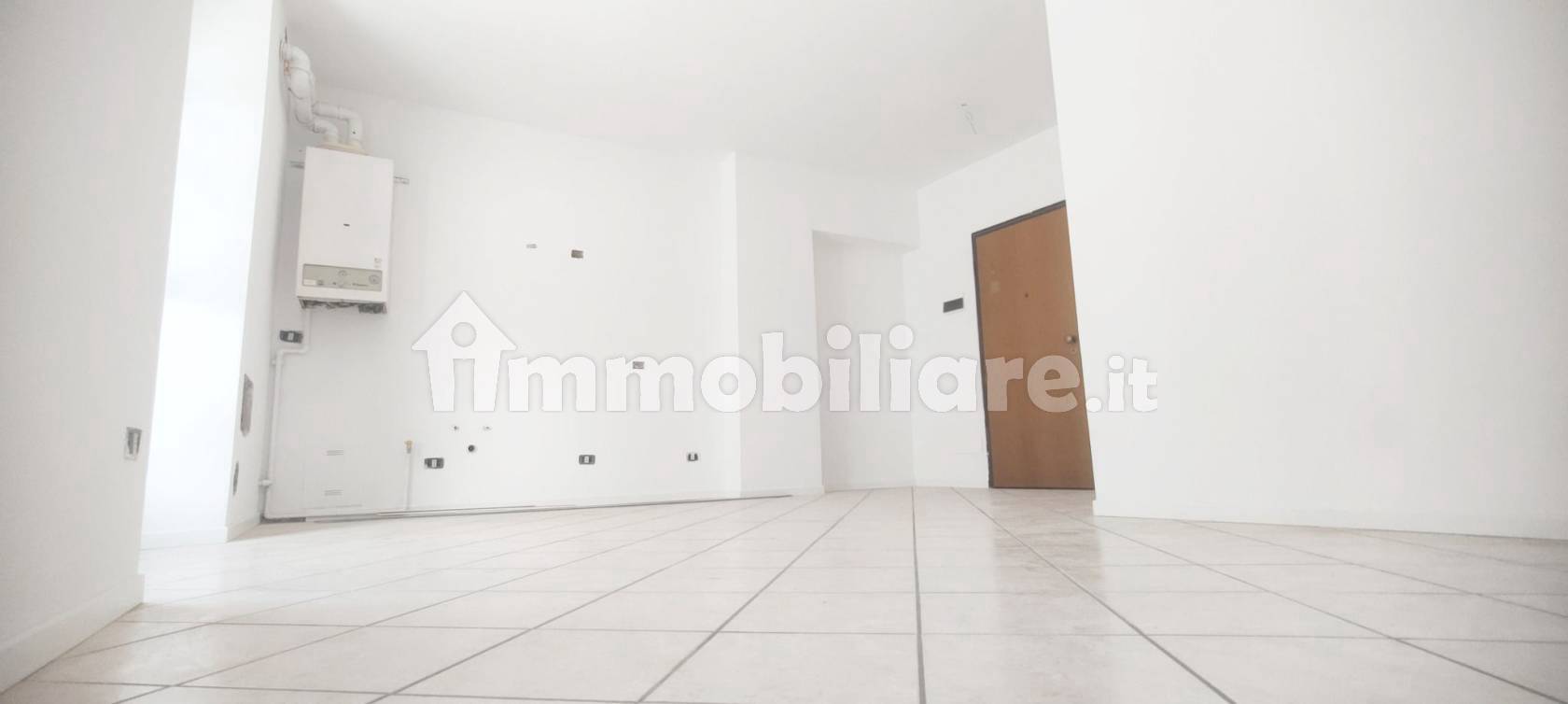 Bilocale via Roma, Grignano, Brembate