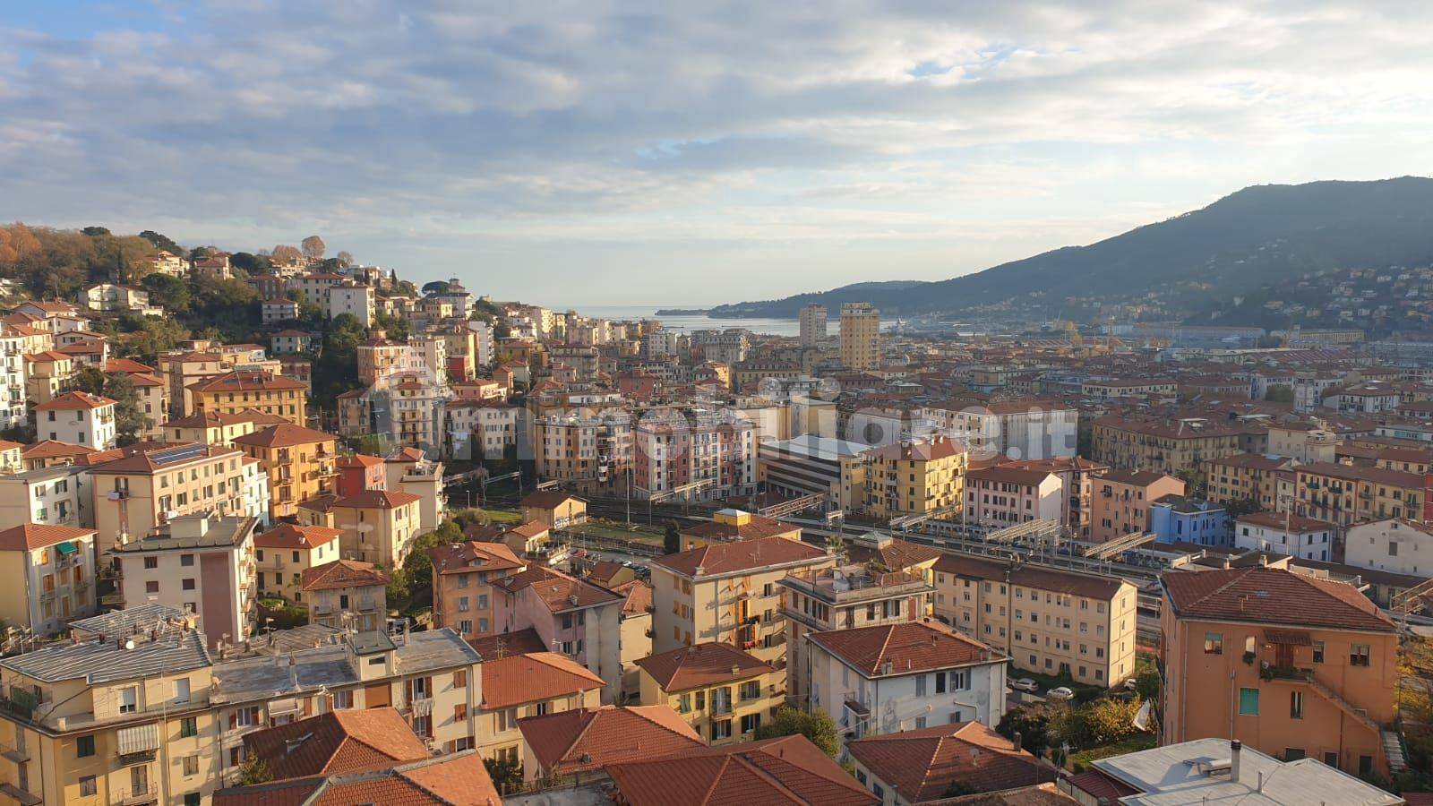 Appartamento via Zagora, Colli, La Spezia