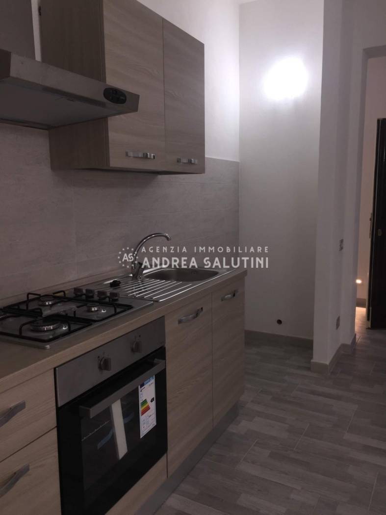 Trilocale via Yuri Gagarin,  55, Il Romito, Pontedera