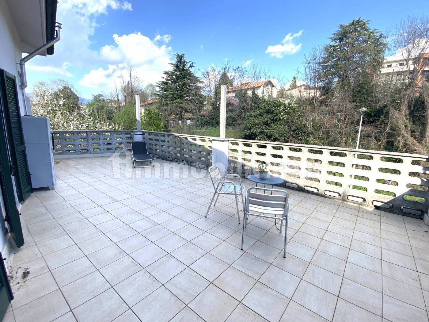 Trilocale via Vittorio Veneto, Arconi, Cantù