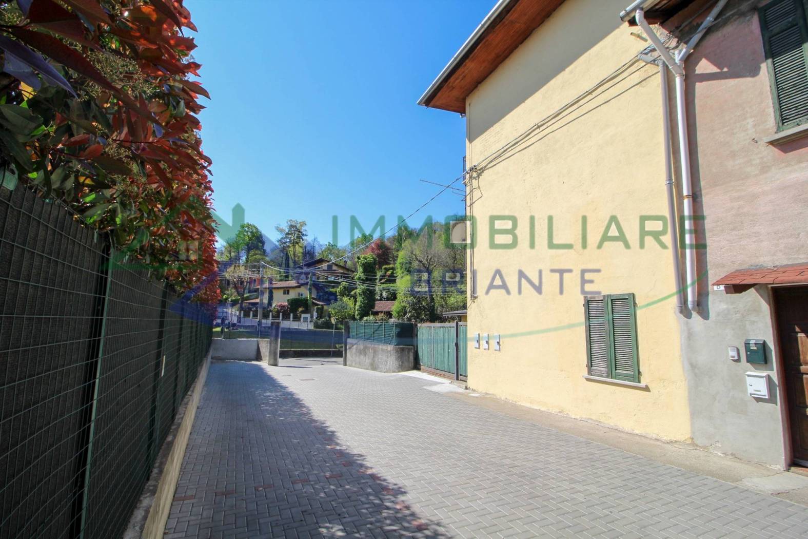 Trilocale via Vittorio Veneto, Golasecca