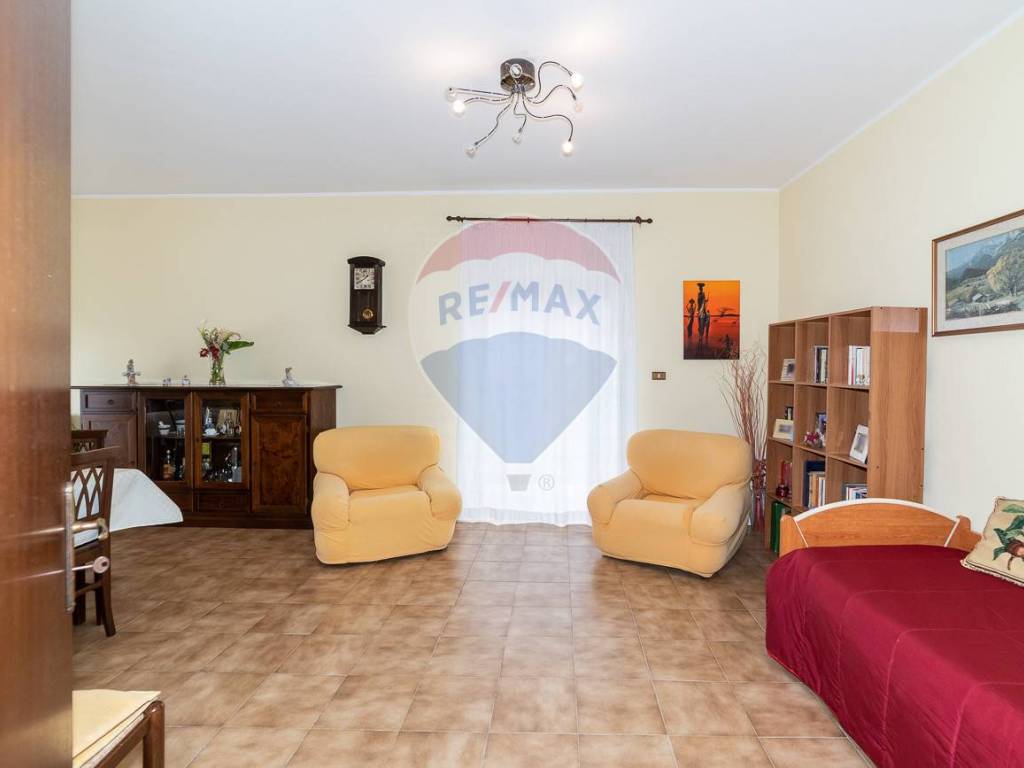 Vendita Appartamento in via.... Belpasso. Buono stato, piano rialzato ...