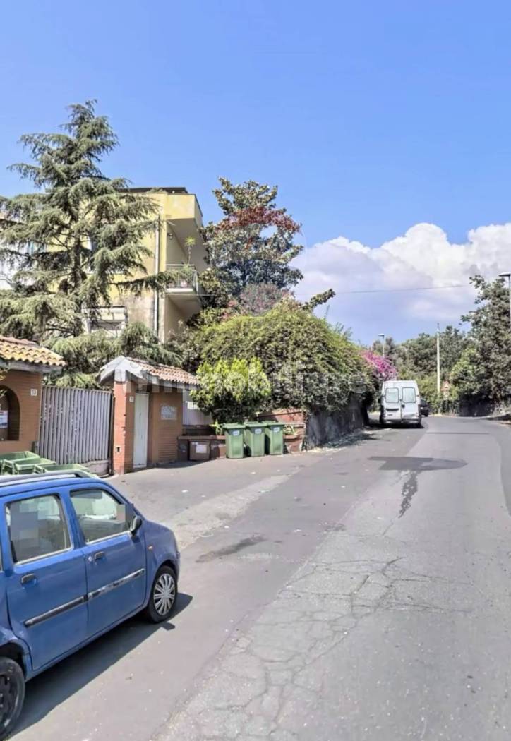 Garage - Box in Vendita