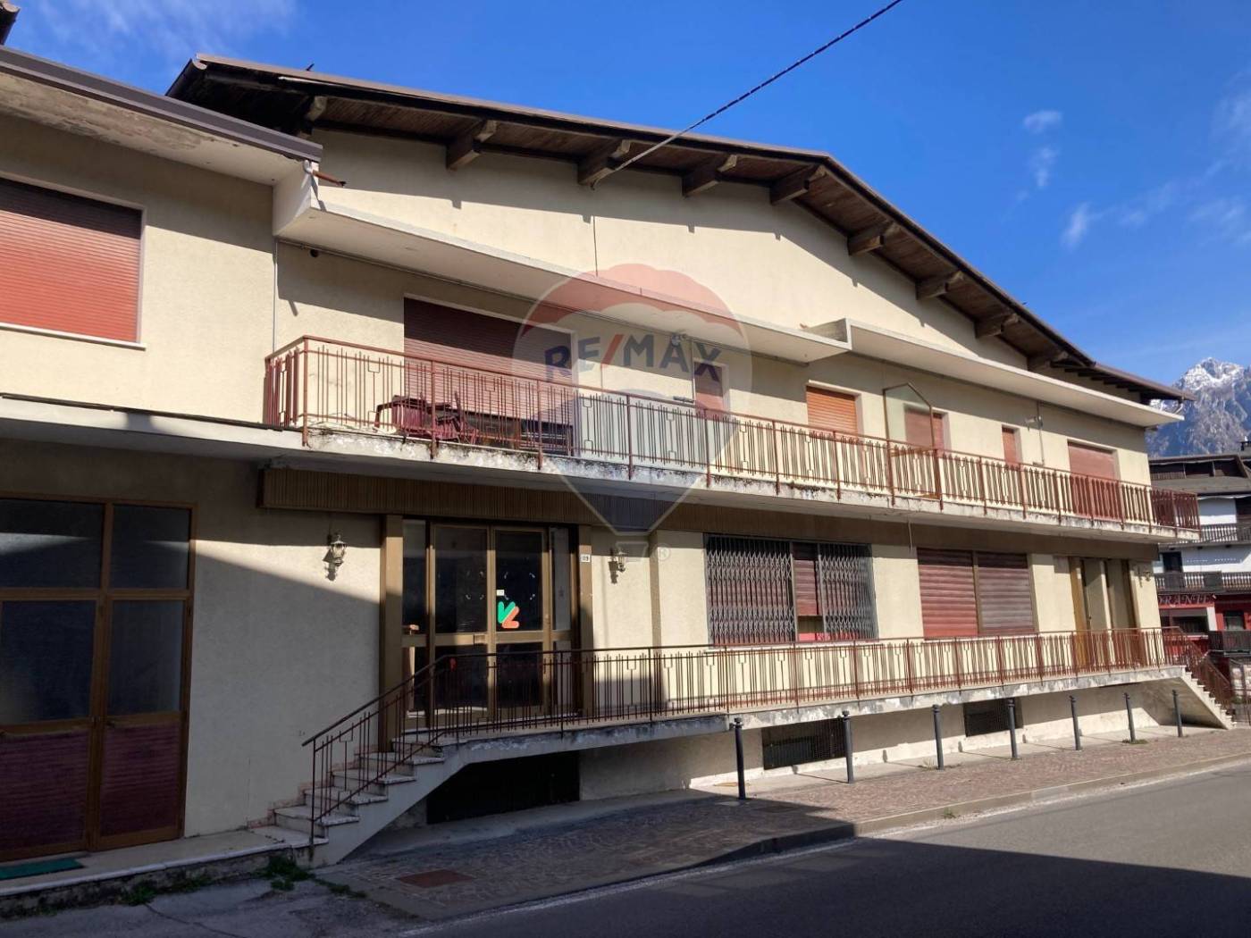 Appartamento via Tambre 89, Tambre