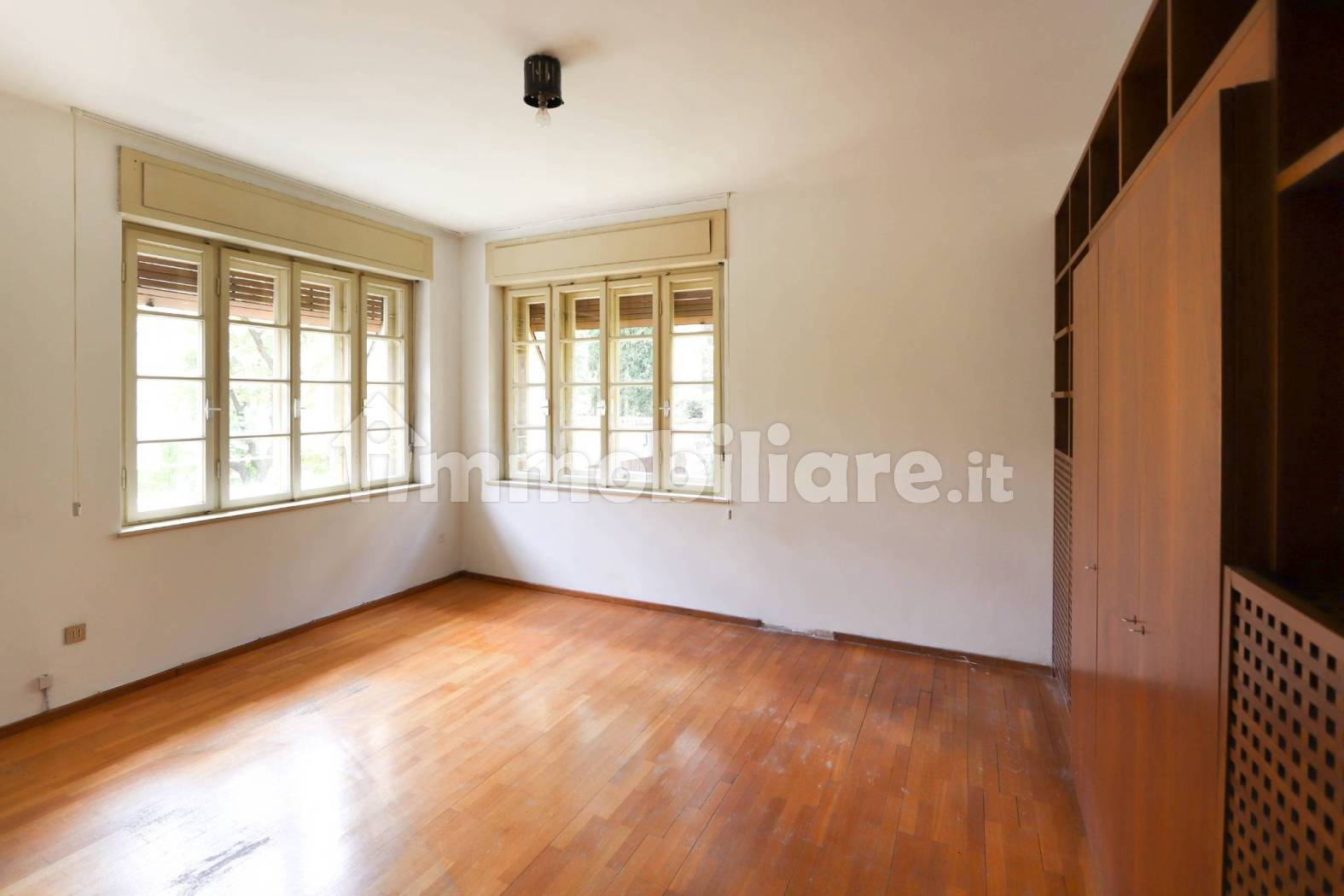 Trilocale via Montello 14, Gries - San Quirino, Bolzano