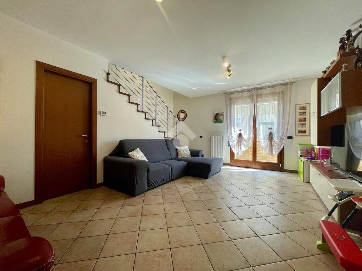 Trilocale via martiri delle foibe 24, Centro, San Tommaso, Albignasego