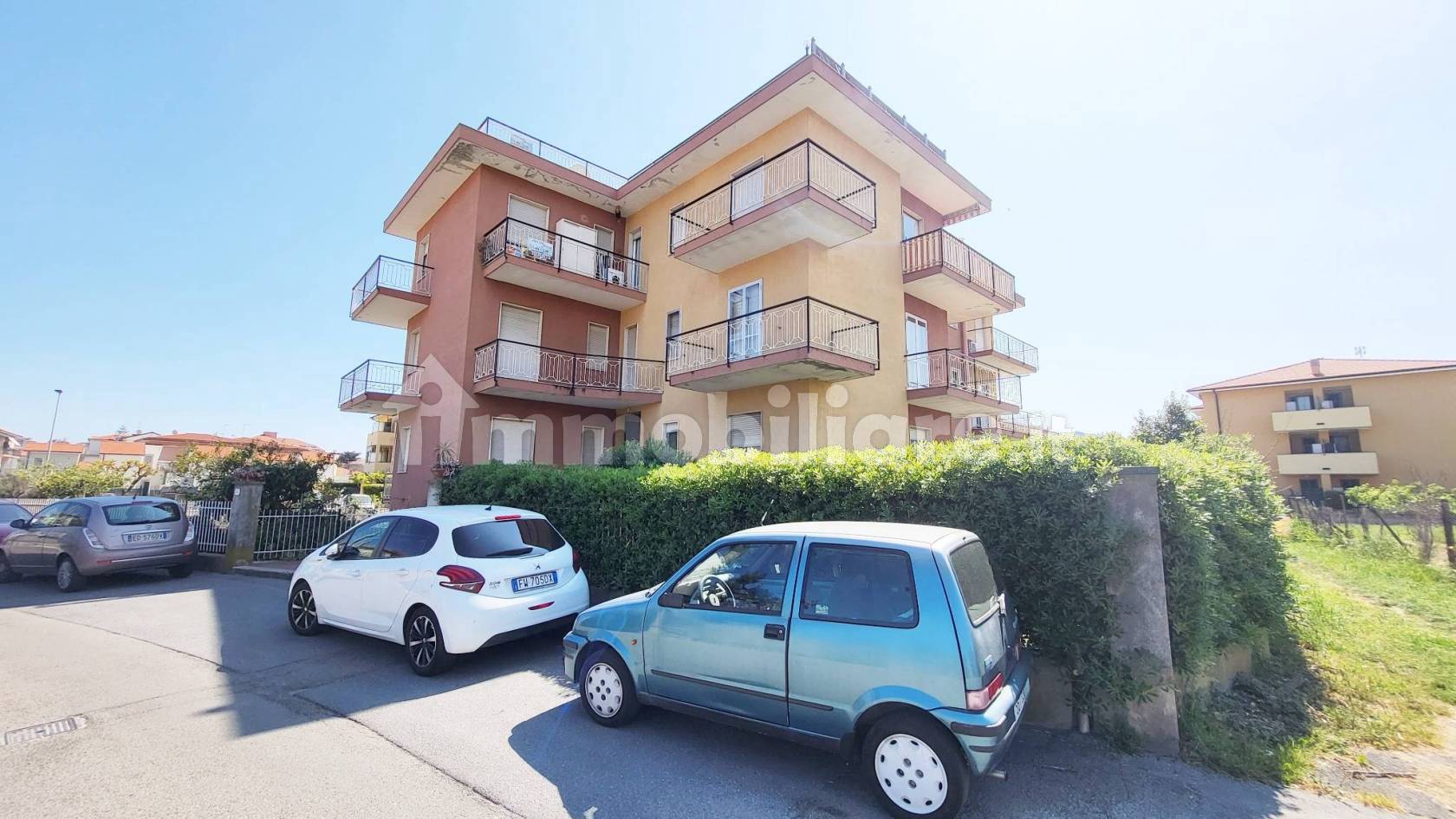 Trilocale via Gaiette 23, Centro, Diano Marina