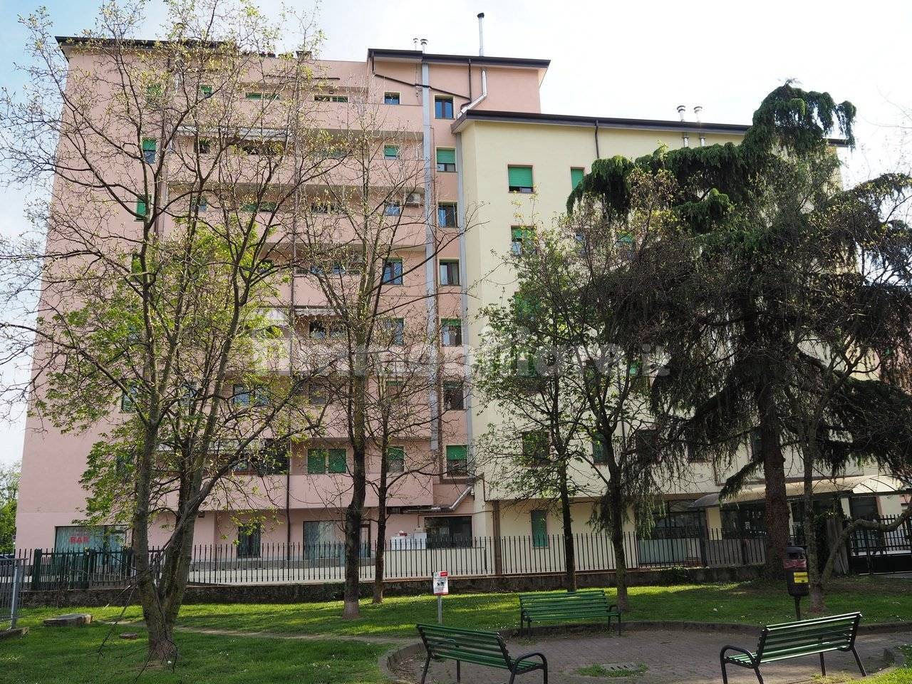 Quadrilocale via Giorgio De Chirico 4, Amati - Stadio, Monza