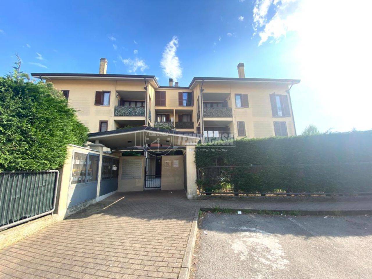 Trilocale via Cesare Cantù 1, Centro, Missaglia