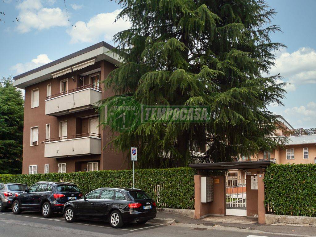 Trilocale via Giuseppe Mazzini 36, Desio