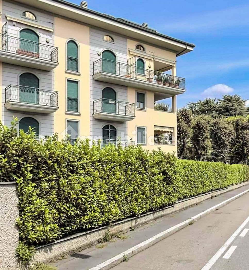 Quadrilocale via Roma 113, Saronno