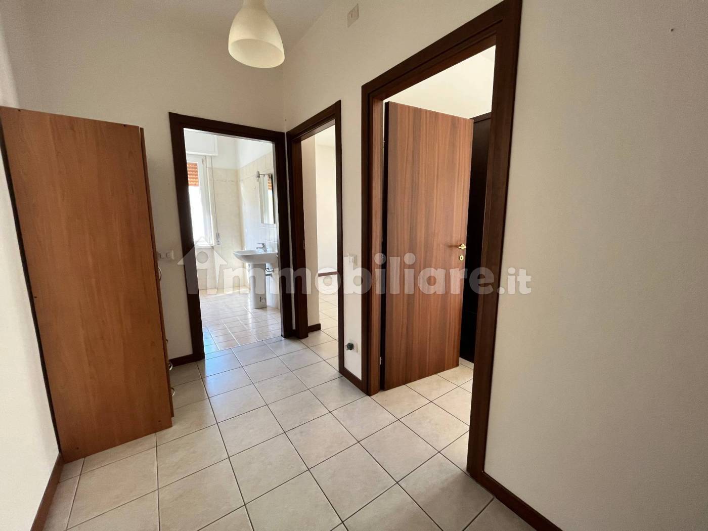 Trilocale piazzale darwin, Centro, Fiorenzuola d&#x27;Arda