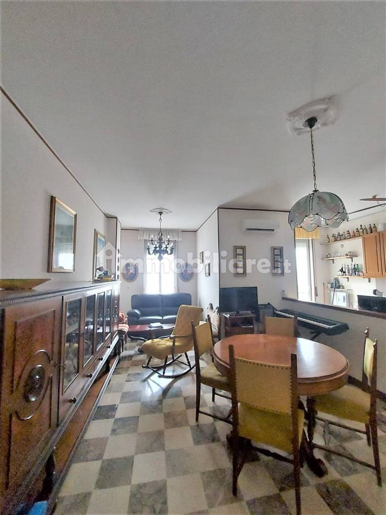 Trilocale piazzale Verdi, Centro, Fiorenzuola d&#x27;Arda