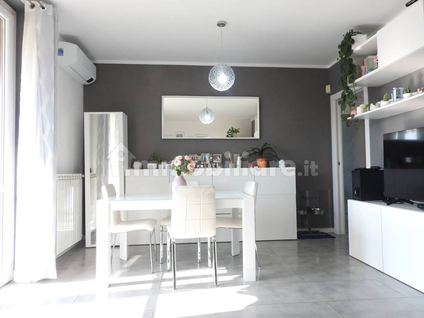 Trilocale Strada delle Brigole 20, Robbiate