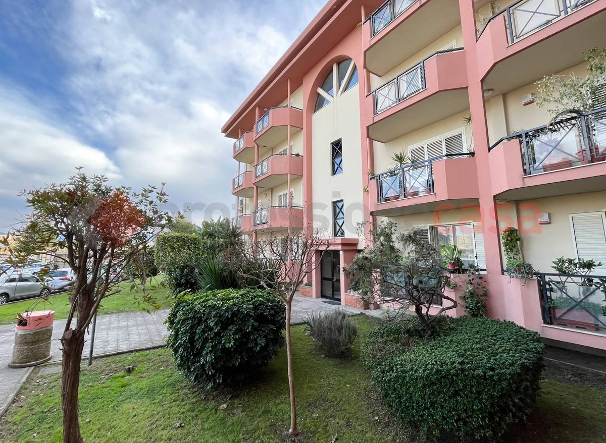 Quadrilocale via Ciantro, 34, San Pietro, Santa Maria delle Grazie, Milazzo