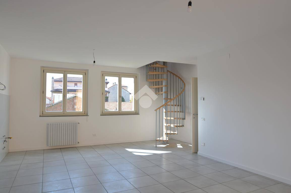 Bilocale via vittorio emanuele 16, Centro, Bernareggio