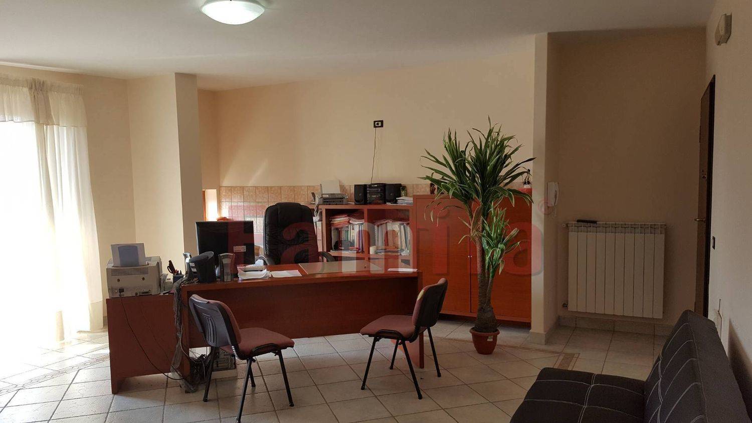 Trilocale buono stato, Sirignano