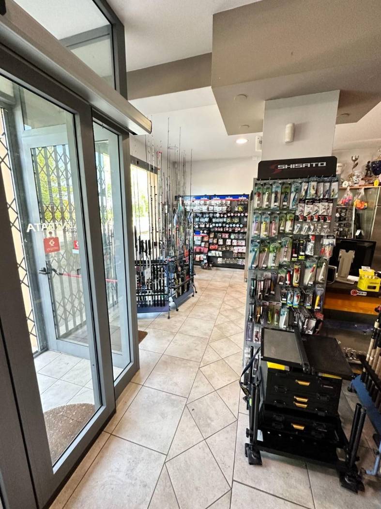 Attività commerciale in Vendita